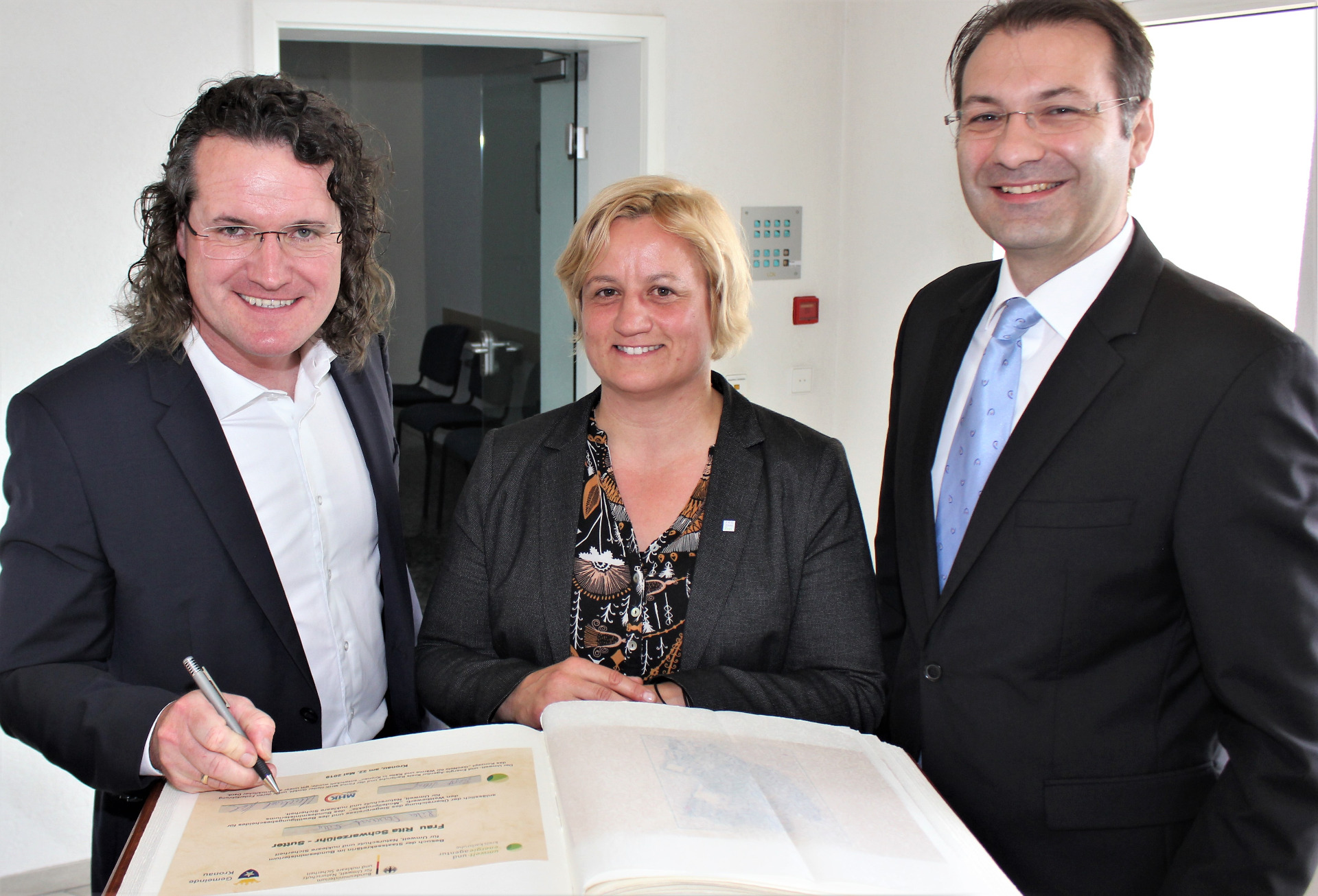 Effiziente Komponente der Wärmerzeugung: Wärmepumpe und digitale ...